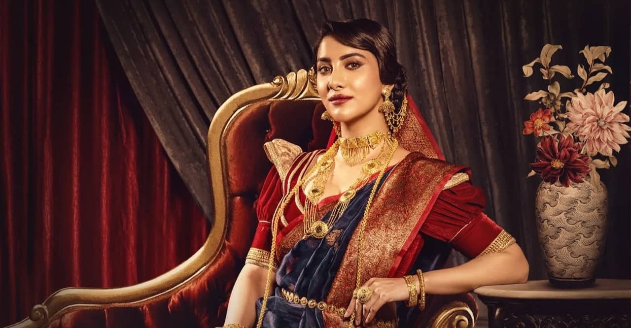 Binodini: A Review - Tinker Bella